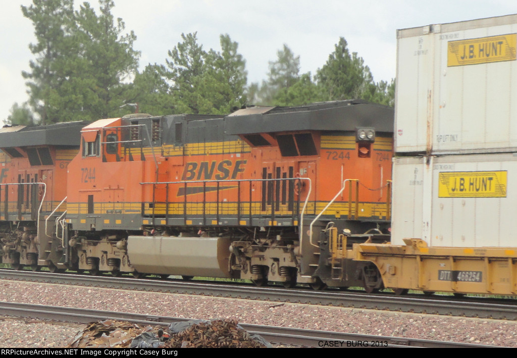 BNSF 7244